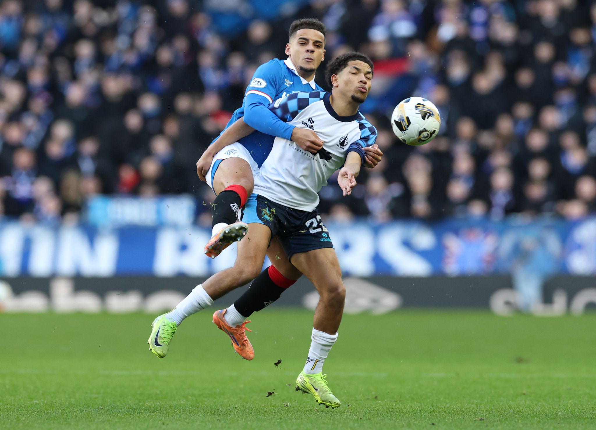 Lazio Set Sights on Rangers Full-Back Max Aarons